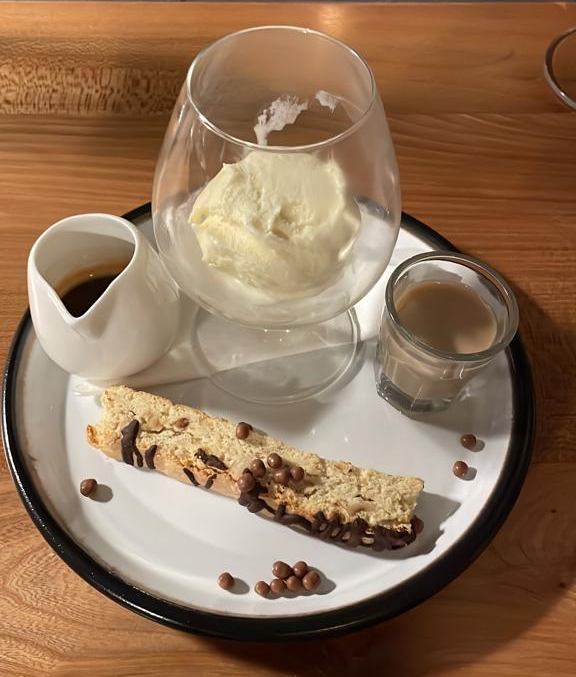 Upstairs @ Connolly's